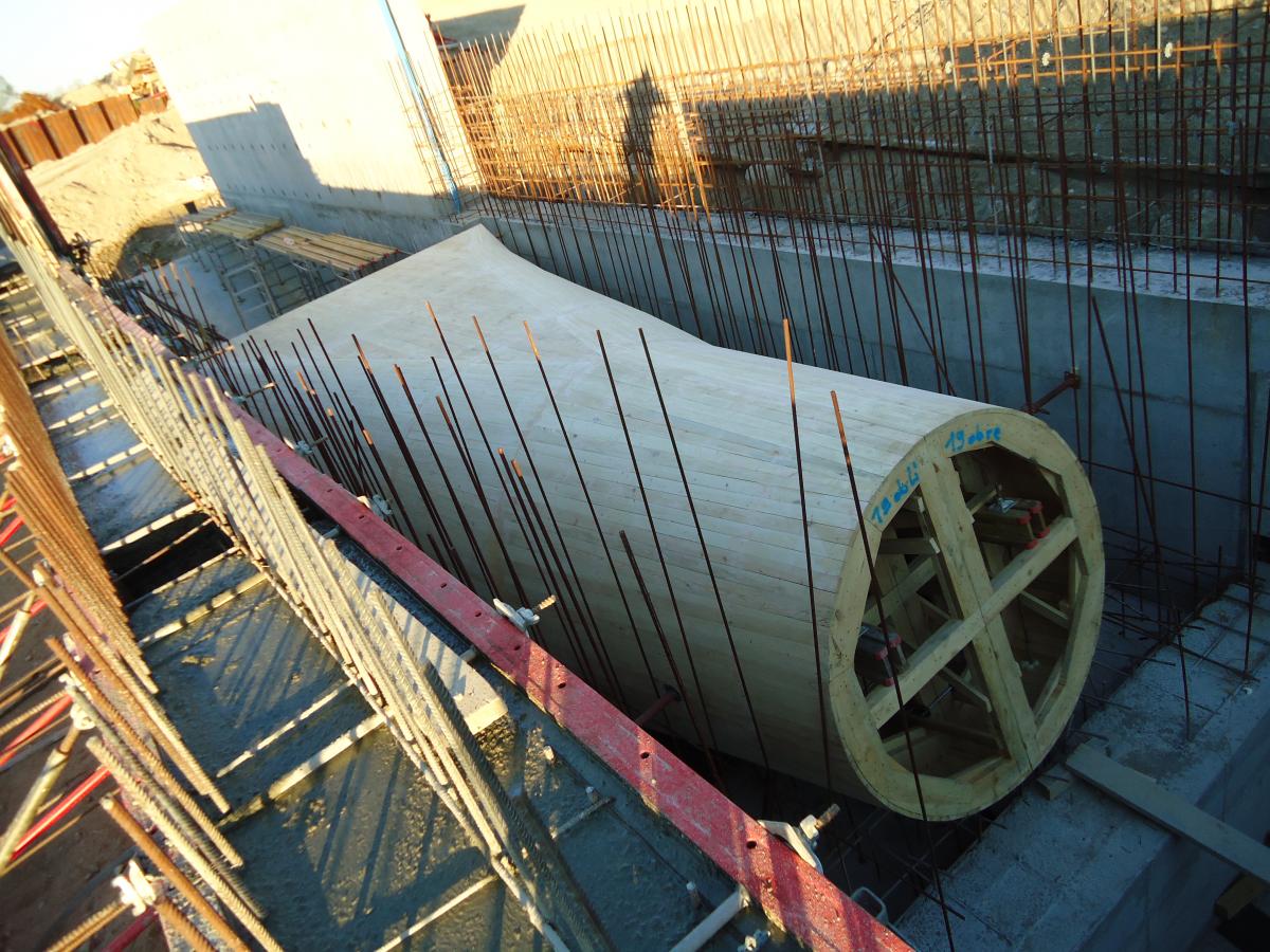 hydro power station Kadievo, inlet formwork and draft tube formwork ...